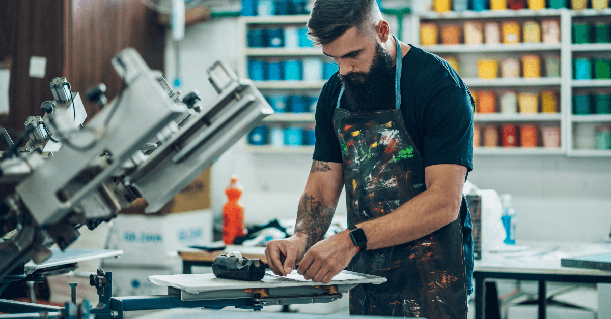 Expert Insights at Custom T-Shirt Printing Trends 2024